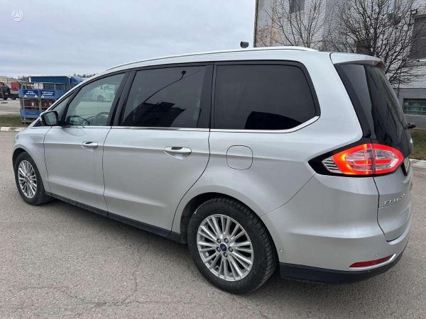Grey Ford Galaxy 2015 in Kaunas, with an engine capacity of 2.00 L and mileage of 343 thousand km for 8200 €, photo 4 on AUTOMOTO.COM.LV