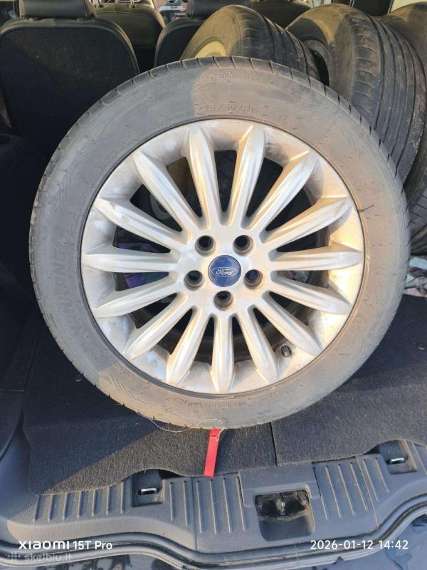 Pelēks Ford Galaxy 2015 Šakiai, ar dzinēja tilpumu 2.00 L un nobraukumu 347 tūkst. km par 8500 €, foto 11 vietnē AUTOMOTO.COM.LV