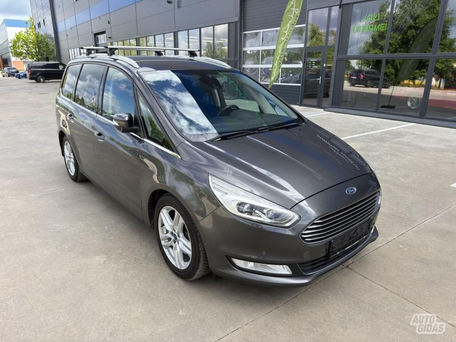 Pelēks Ford Galaxy 2015 Panevēža, ar dzinēja tilpumu 2.00 L un nobraukumu 251 tūkst. km par 7999 €, foto 3 vietnē AUTOMOTO.COM.LV