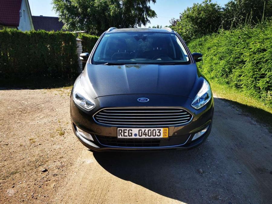 Pelēks Ford Galaxy 2015 Rokiškis, ar dzinēja tilpumu 2.00 L un nobraukumu 234 tūkst. km par 9600 €, foto 3 vietnē AUTOMOTO.COM.LV