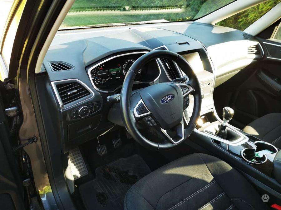Pelēks Ford Galaxy 2015 Rokiškis, ar dzinēja tilpumu 2.00 L un nobraukumu 234 tūkst. km par 9600 €, foto 13 vietnē AUTOMOTO.COM.LV