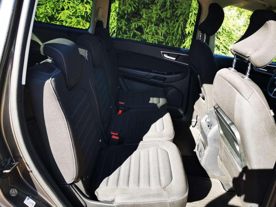 Pelēks Ford Galaxy 2015 Rokiškis, ar dzinēja tilpumu 2.00 L un nobraukumu 234 tūkst. km par 9600 €, foto 23 vietnē AUTOMOTO.COM.LV