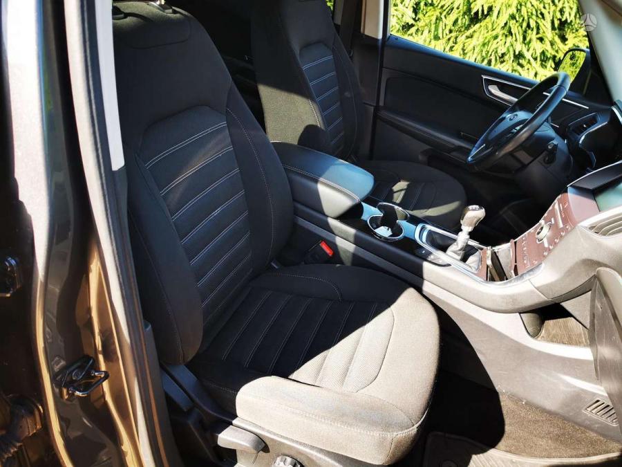 Pelēks Ford Galaxy 2015 Rokiškis, ar dzinēja tilpumu 2.00 L un nobraukumu 234 tūkst. km par 9600 €, foto 25 vietnē AUTOMOTO.COM.LV