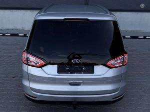 Grey Ford Galaxy 2015 in Siauliai, with an engine capacity of 2.00 L and mileage of 211 thousand km for 9550 €, photo 9 on AUTOMOTO.COM.LV