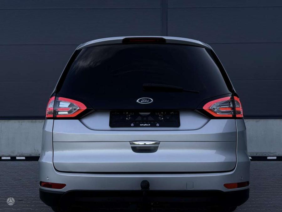 Grey Ford Galaxy 2015 in Siauliai, with an engine capacity of 2.00 L and mileage of 211 thousand km for 9550 €, photo 9 on AUTOMOTO.COM.LV