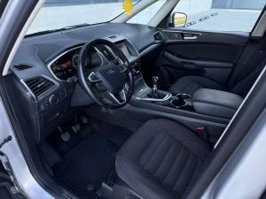 Grey Ford Galaxy 2015 in Siauliai, with an engine capacity of 2.00 L and mileage of 211 thousand km for 9550 €, photo 13 on AUTOMOTO.COM.LV