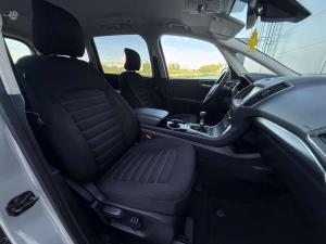 Grey Ford Galaxy 2015 in Siauliai, with an engine capacity of 2.00 L and mileage of 211 thousand km for 9550 €, photo 23 on AUTOMOTO.COM.LV