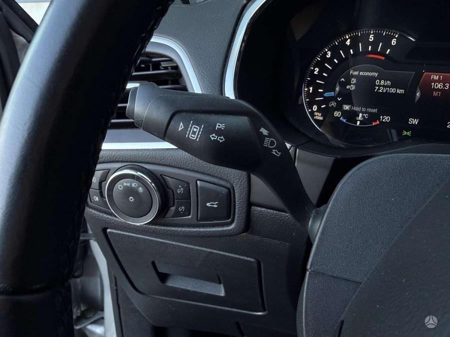 Grey Ford Galaxy 2015 in Siauliai, with an engine capacity of 2.00 L and mileage of 211 thousand km for 9550 €, photo 30 on AUTOMOTO.COM.LV