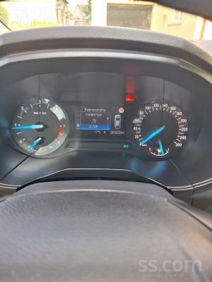 Pelēks Ford Galaxy 2015 Saldus, ar dzinēja tilpumu 2.00 L un nobraukumu 292 tūkst. km par 6200 €, foto 1 vietnē AUTOMOTO.COM.LV