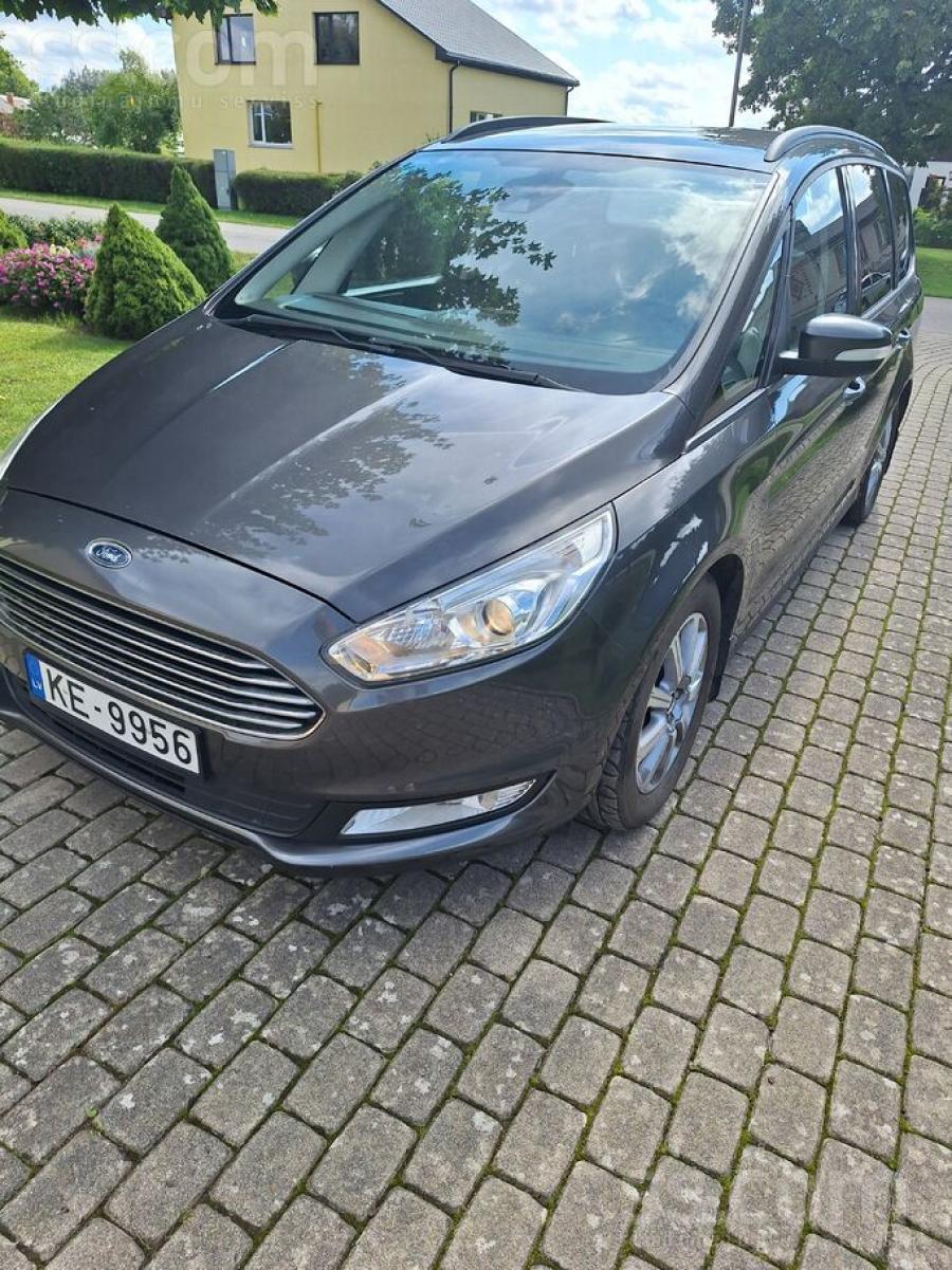 Pelēks Ford Galaxy 2015 Saldus, ar dzinēja tilpumu 2.00 L un nobraukumu 292 tūkst. km par 6200 €, foto 3 vietnē AUTOMOTO.COM.LV