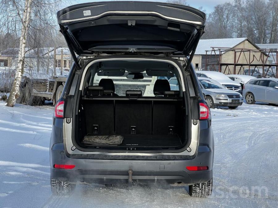 Grey Ford Galaxy 2016 in Cesis, with an engine capacity of 2.00 L and mileage of 310 thousand km for 9200 €, photo 11 on AUTOMOTO.COM.LV