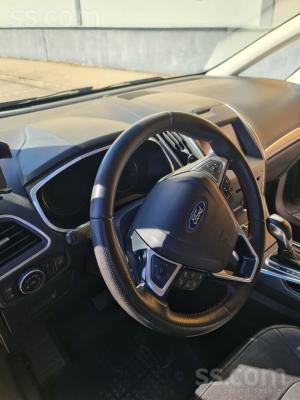 Grey Ford Galaxy 2016 in Riga, with an engine capacity of 2.00 L and mileage of 297 thousand km for 6950 €, photo 12 on AUTOMOTO.COM.LV