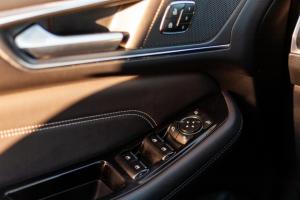 Pelēks Ford Galaxy 2016 Rīga, ar dzinēja tilpumu 2.00 L un nobraukumu 235 tūkst. km par 9995 €, foto 20 vietnē AUTOMOTO.COM.LV