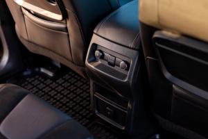 Pelēks Ford Galaxy 2016 Rīga, ar dzinēja tilpumu 2.00 L un nobraukumu 235 tūkst. km par 9995 €, foto 33 vietnē AUTOMOTO.COM.LV