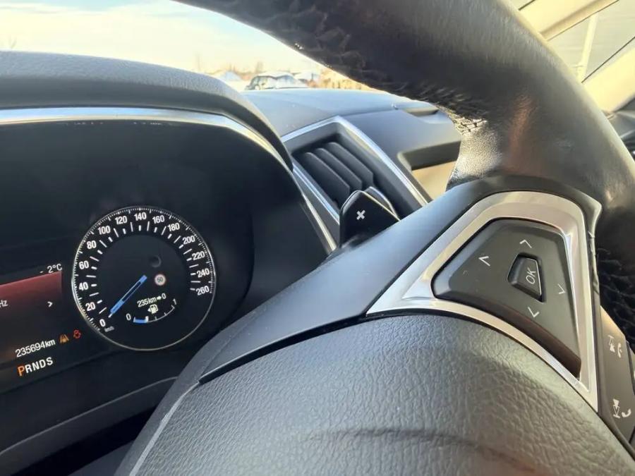 Grey Ford Galaxy 2016 in Riga, with an engine capacity of 2.00 L and mileage of 235 thousand km for 9500 €, photo 15 on AUTOMOTO.COM.LV