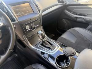 Grey Ford Galaxy 2016 in Riga, with an engine capacity of 2.00 L and mileage of 235 thousand km for 9500 €, photo 17 on AUTOMOTO.COM.LV