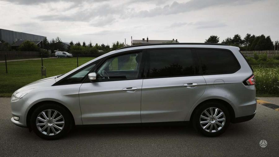Grey Ford Galaxy 2016 in Siauliai, with an engine capacity of 2.00 L and mileage of 220 thousand km for 8650 €, photo 31 on AUTOMOTO.COM.LV