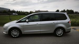 Grey Ford Galaxy 2016 in Siauliai, with an engine capacity of 2.00 L and mileage of 220 thousand km for 8650 €, photo 37 on AUTOMOTO.COM.LV