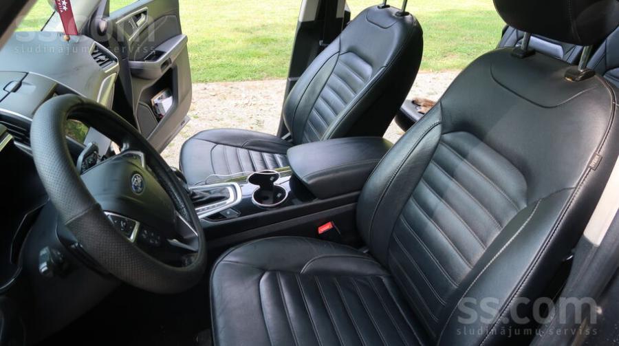 Grey Ford Galaxy 2016 in Riga, with an engine capacity of 2.00 L and mileage of 287 thousand km for 10200 €, photo 10 on AUTOMOTO.COM.LV