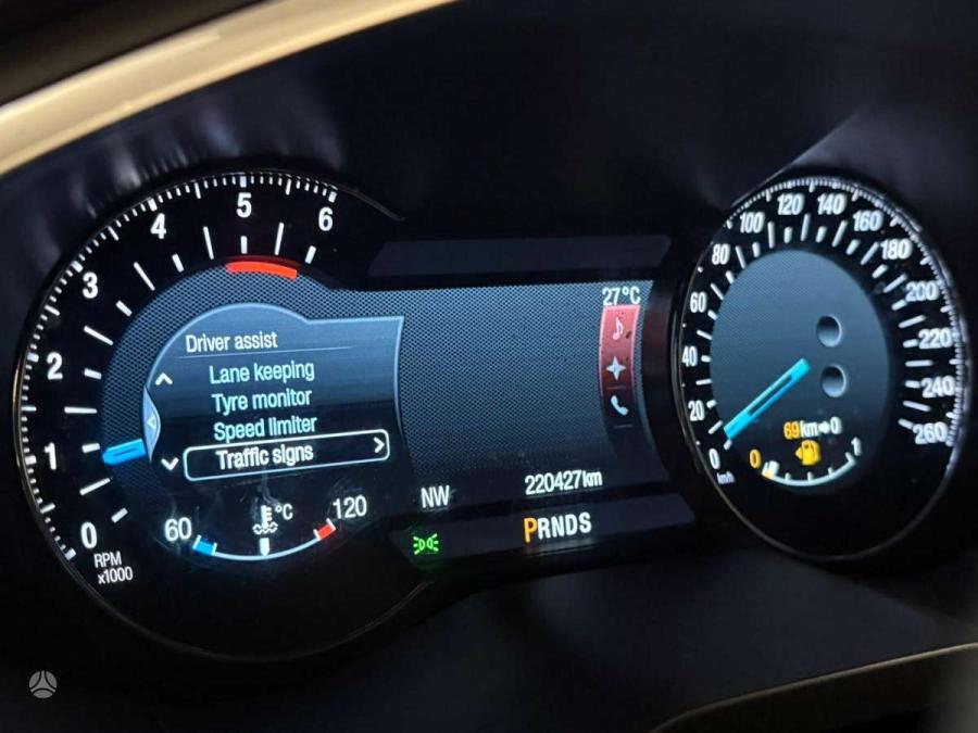 Grey Ford Galaxy 2016 in Marijampole, with an engine capacity of 2.00 L and mileage of 221 thousand km for 8750 €, photo 16 on AUTOMOTO.COM.LV