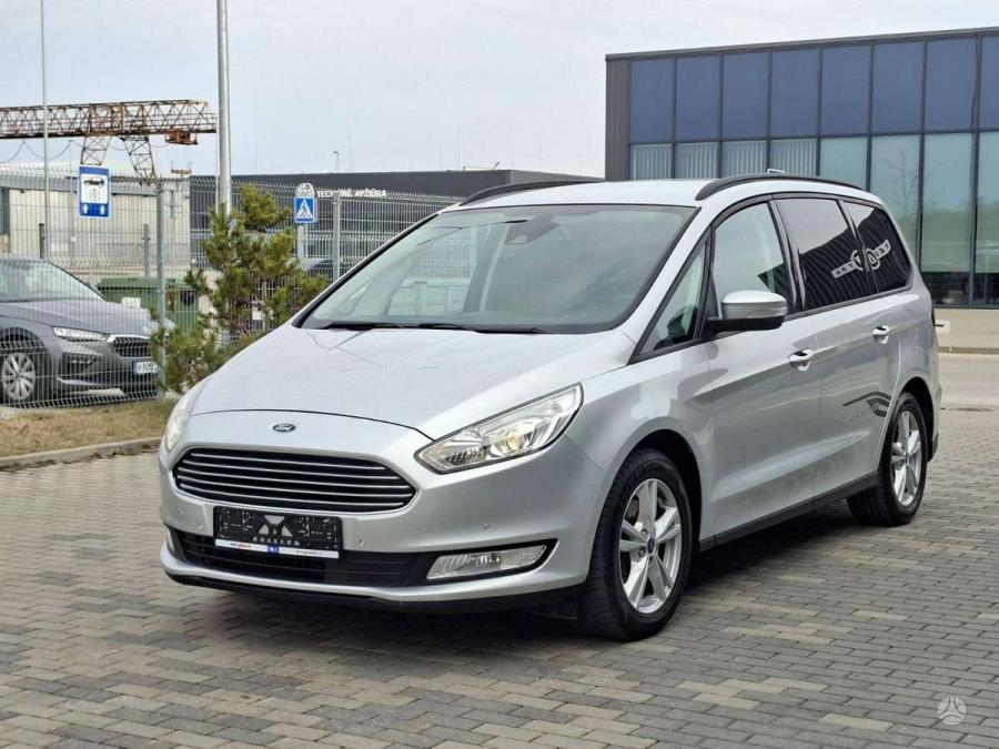 Grey Ford Galaxy 2016 in Siauliai, with an engine capacity of 2.00 L and mileage of 262 thousand km for 8690 €, photo 4 on AUTOMOTO.COM.LV