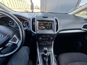 Grey Ford Galaxy 2016 in Siauliai, with an engine capacity of 2.00 L and mileage of 262 thousand km for 8690 €, photo 15 on AUTOMOTO.COM.LV
