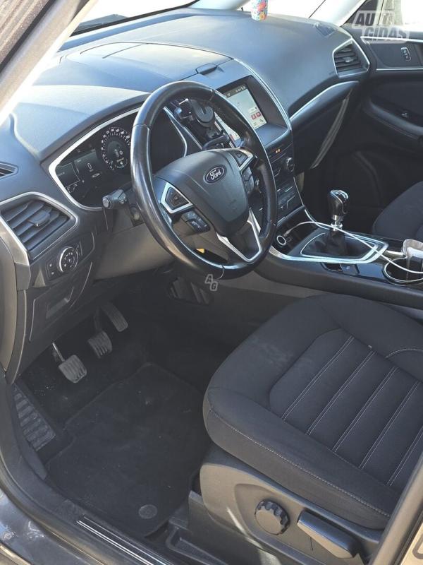 Pelēks Ford Galaxy 2016 Kauņa, ar dzinēja tilpumu 2.00 L un nobraukumu 195 tūkst. km par 9750 €, foto 10 vietnē AUTOMOTO.COM.LV