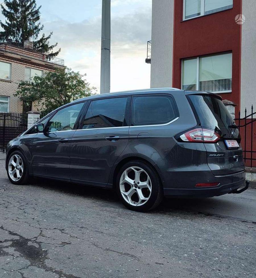 Pelēks Ford Galaxy 2016 Marijampole, ar dzinēja tilpumu 2.00 L un nobraukumu 282 tūkst. km par 7300 €, foto 7 vietnē AUTOMOTO.COM.LV