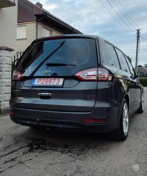 Pelēks Ford Galaxy 2016 Marijampole, ar dzinēja tilpumu 2.00 L un nobraukumu 282 tūkst. km par 7300 €, foto 9 vietnē AUTOMOTO.COM.LV