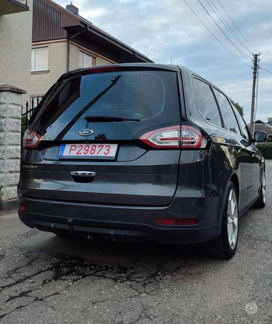 Pelēks Ford Galaxy 2016 Marijampole, ar dzinēja tilpumu 2.00 L un nobraukumu 282 tūkst. km par 7300 €, foto 9 vietnē AUTOMOTO.COM.LV