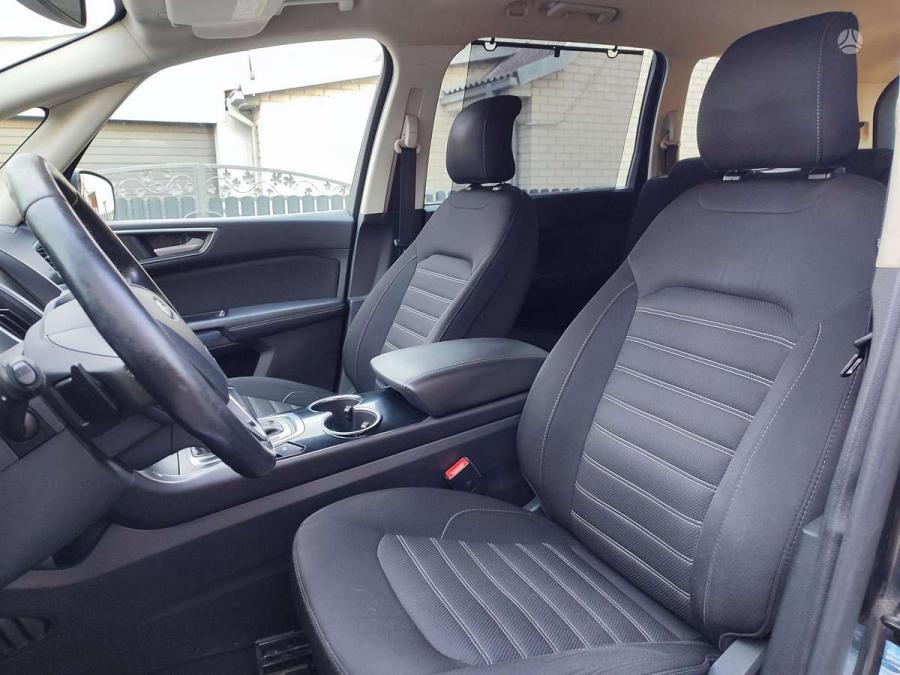 Pelēks Ford Galaxy 2016 Marijampole, ar dzinēja tilpumu 2.00 L un nobraukumu 282 tūkst. km par 7300 €, foto 16 vietnē AUTOMOTO.COM.LV