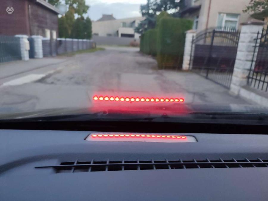 Pelēks Ford Galaxy 2016 Marijampole, ar dzinēja tilpumu 2.00 L un nobraukumu 282 tūkst. km par 7300 €, foto 26 vietnē AUTOMOTO.COM.LV