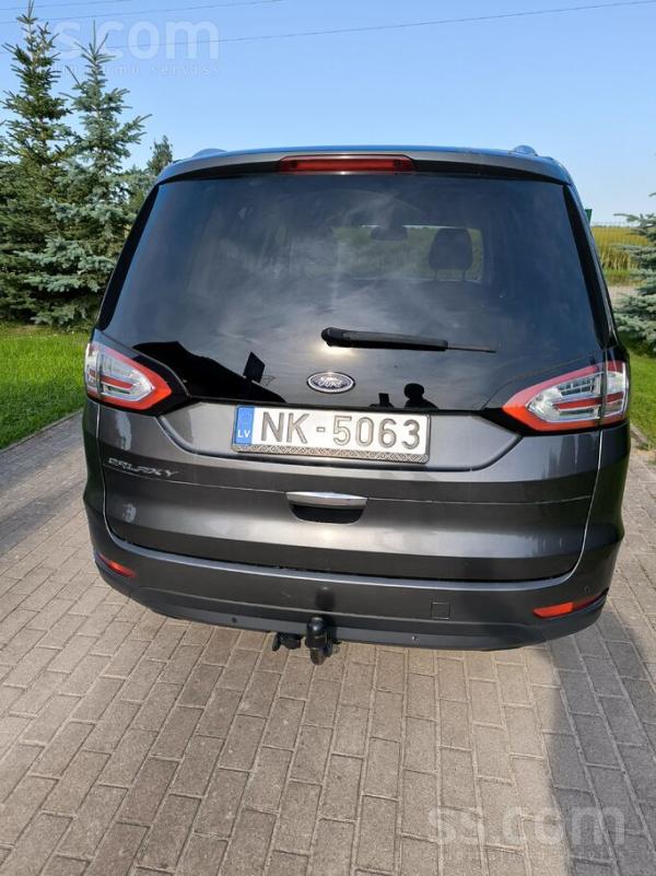Pelēks Ford Galaxy 2017 Dobele, ar dzinēja tilpumu 2.00 L un nobraukumu 266 tūkst. km par 9500 €, foto 3 vietnē AUTOMOTO.COM.LV