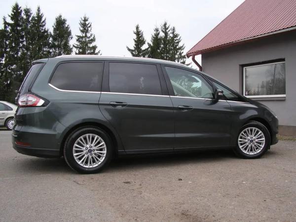 Pelēks Ford Galaxy 2017 Sigulda, ar dzinēja tilpumu 2.00 L un nobraukumu 225 tūkst. km par 14350 €, foto 3 vietnē AUTOMOTO.COM.LV