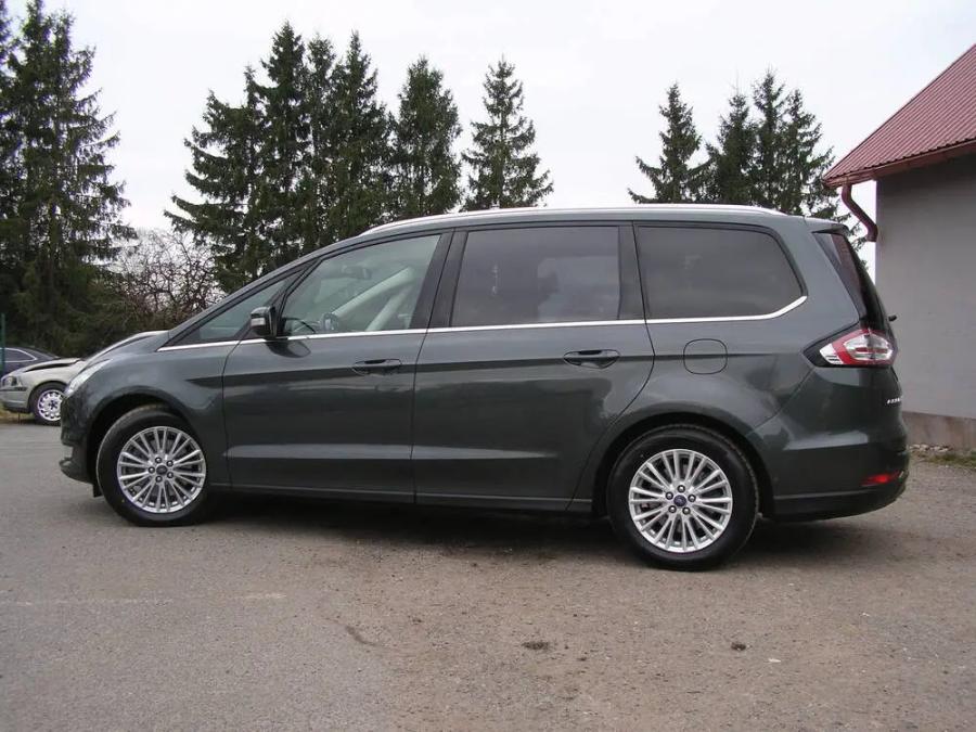 Pelēks Ford Galaxy 2017 Sigulda, ar dzinēja tilpumu 2.00 L un nobraukumu 225 tūkst. km par 14350 €, foto 5 vietnē AUTOMOTO.COM.LV