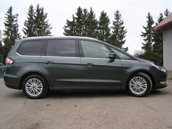 Pelēks Ford Galaxy 2017 Sigulda, ar dzinēja tilpumu 2.00 L un nobraukumu 225 tūkst. km par 14350 €, foto 7 vietnē AUTOMOTO.COM.LV