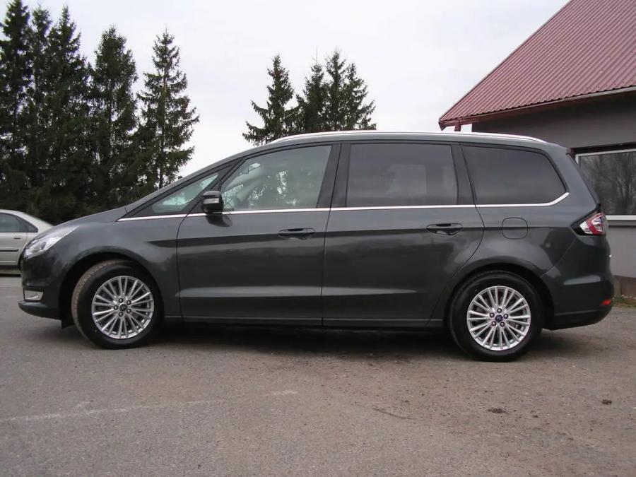Pelēks Ford Galaxy 2017 Sigulda, ar dzinēja tilpumu 2.00 L un nobraukumu 225 tūkst. km par 14350 €, foto 9 vietnē AUTOMOTO.COM.LV
