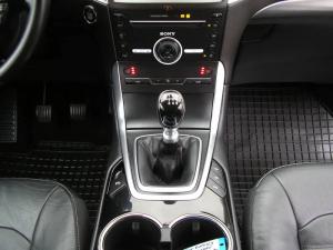 Pelēks Ford Galaxy 2017 Sigulda, ar dzinēja tilpumu 2.00 L un nobraukumu 225 tūkst. km par 14350 €, foto 18 vietnē AUTOMOTO.COM.LV