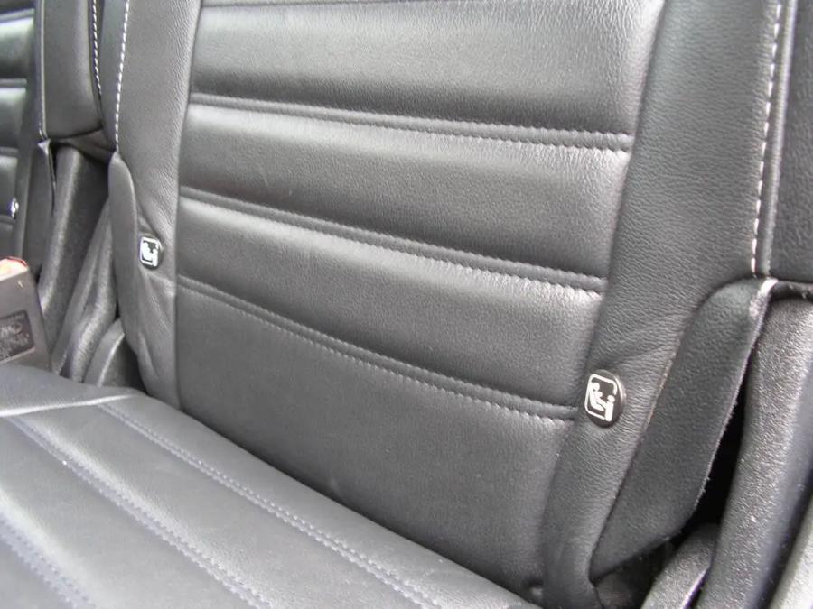 Pelēks Ford Galaxy 2017 Sigulda, ar dzinēja tilpumu 2.00 L un nobraukumu 225 tūkst. km par 14350 €, foto 26 vietnē AUTOMOTO.COM.LV