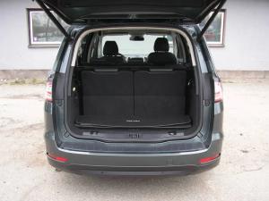 Pelēks Ford Galaxy 2017 Sigulda, ar dzinēja tilpumu 2.00 L un nobraukumu 225 tūkst. km par 14350 €, foto 27 vietnē AUTOMOTO.COM.LV