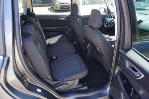 Pelēks Ford Galaxy 2017 Klaipėda, ar dzinēja tilpumu 2.00 L un nobraukumu 315 tūkst. km par 7900 €, foto 12 vietnē AUTOMOTO.COM.LV