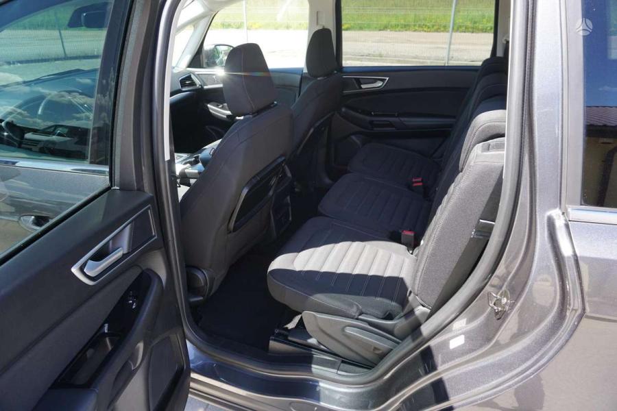 Pelēks Ford Galaxy 2017 Klaipėda, ar dzinēja tilpumu 2.00 L un nobraukumu 315 tūkst. km par 7900 €, foto 14 vietnē AUTOMOTO.COM.LV