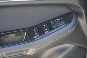 Pelēks Ford Galaxy 2017 Klaipėda, ar dzinēja tilpumu 2.00 L un nobraukumu 315 tūkst. km par 7900 €, foto 22 vietnē AUTOMOTO.COM.LV