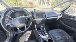 Grey Ford Galaxy 2017 in Riga, with an engine capacity of 2.00 L and mileage of 234 thousand km for 15500 €, photo 4 on AUTOMOTO.COM.LV