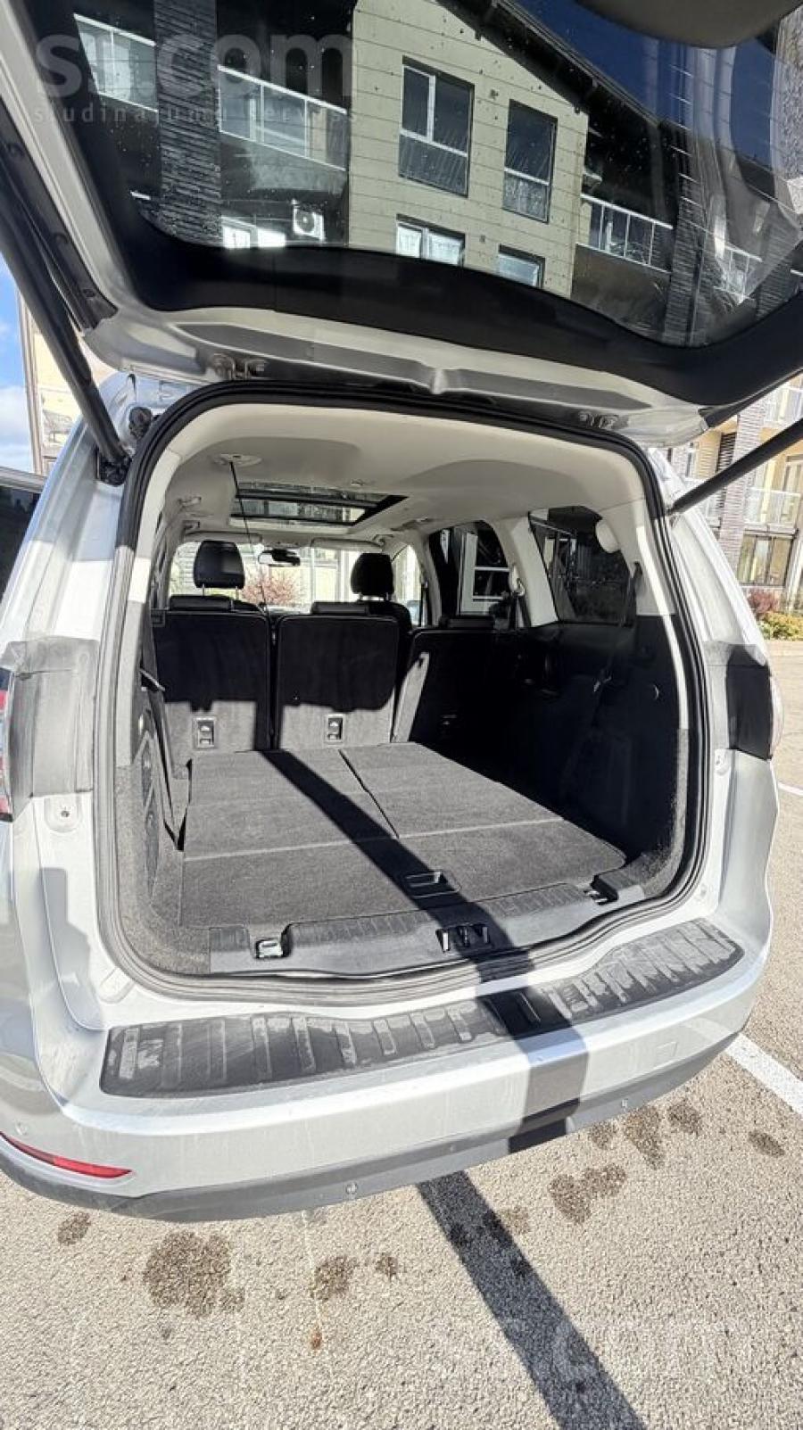 Grey Ford Galaxy 2017 in Riga, with an engine capacity of 2.00 L and mileage of 234 thousand km for 15500 €, photo 10 on AUTOMOTO.COM.LV