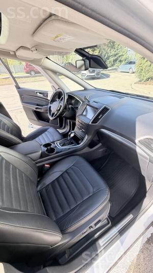 Grey Ford Galaxy 2017 in Riga, with an engine capacity of 2.00 L and mileage of 234 thousand km for 15500 €, photo 12 on AUTOMOTO.COM.LV