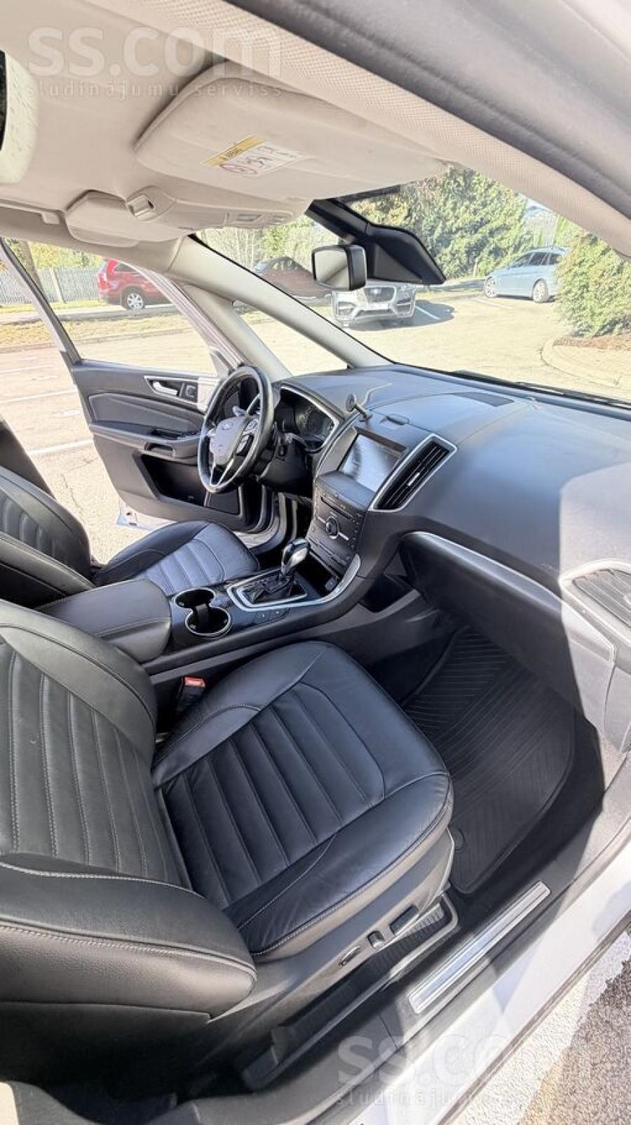 Grey Ford Galaxy 2017 in Riga, with an engine capacity of 2.00 L and mileage of 234 thousand km for 15500 €, photo 12 on AUTOMOTO.COM.LV