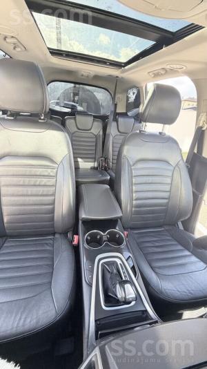 Grey Ford Galaxy 2017 in Riga, with an engine capacity of 2.00 L and mileage of 234 thousand km for 15500 €, photo 14 on AUTOMOTO.COM.LV