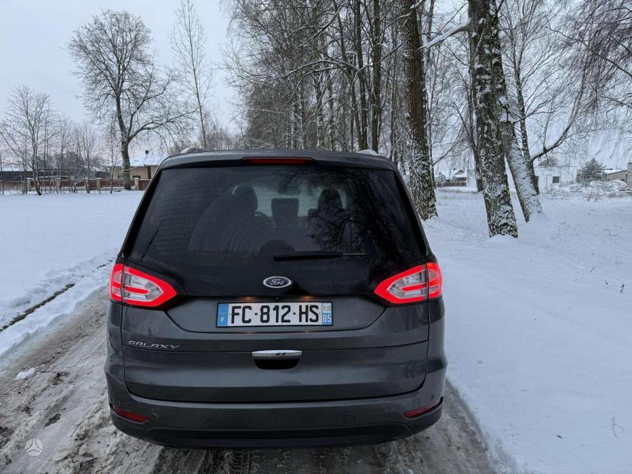 Grey Ford Galaxy 2018 in Taurage, with an engine capacity of 2.00 L and mileage of 220 thousand km for 11500 €, photo 6 on AUTOMOTO.COM.LV
