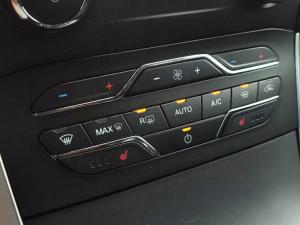 Pelēks Ford Galaxy 2018 Rīga, ar dzinēja tilpumu 2.00 L un nobraukumu 269 tūkst. km par 13890 €, foto 17 vietnē AUTOMOTO.COM.LV